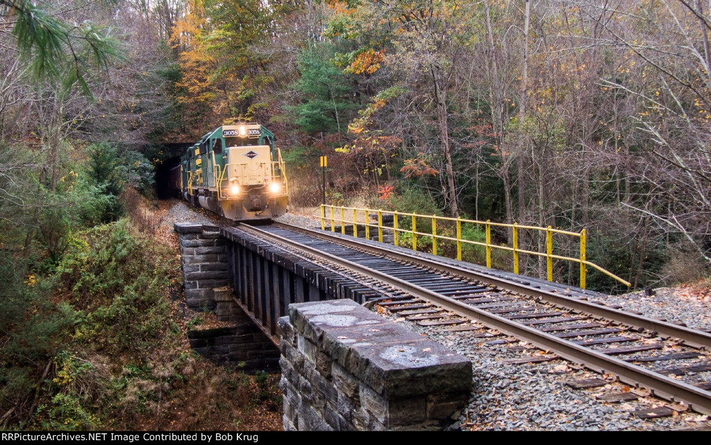 RBMN 3058 exits the east portal of the Tamaqua Tunnel